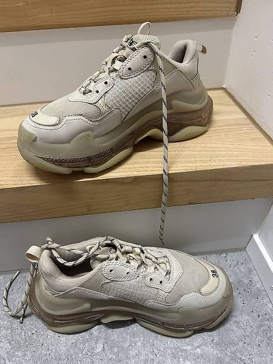 Balenciaga Triple S Beige Gr. 38 | Kaufen auf Ricardo