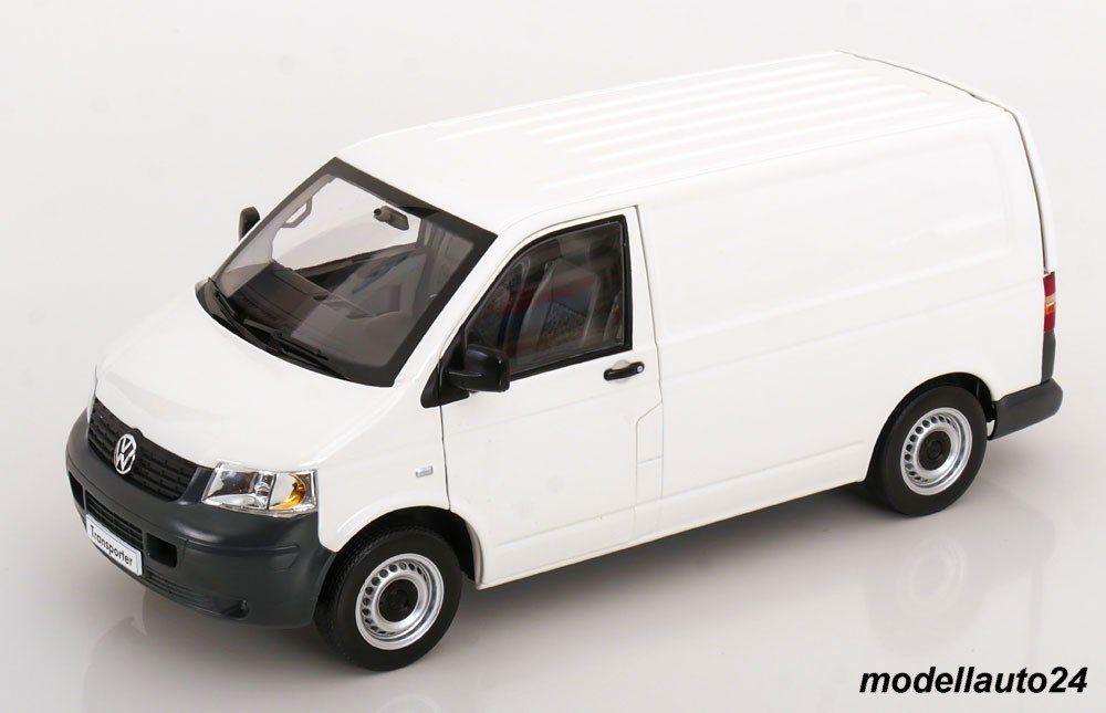 VW T5 Transporter weiss 2003 / Norev 1:18 (Neu und originalverpackt) in Seuzach für CHF 108 ...