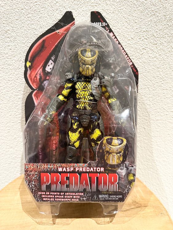 Neca Wasp Predator 2013 neu sammler rar reel toys selten (Neu und originalverpackt) in Baar für ...