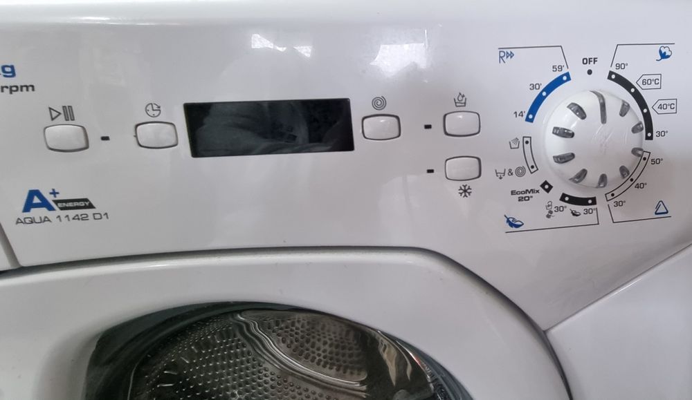 Waschmaschine CANDY AQUA 1142 D1 (4 kg) | Kaufen auf Ricardo
