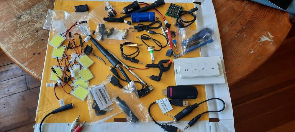 Elektronikteile, | Kaufen auf Ricardo