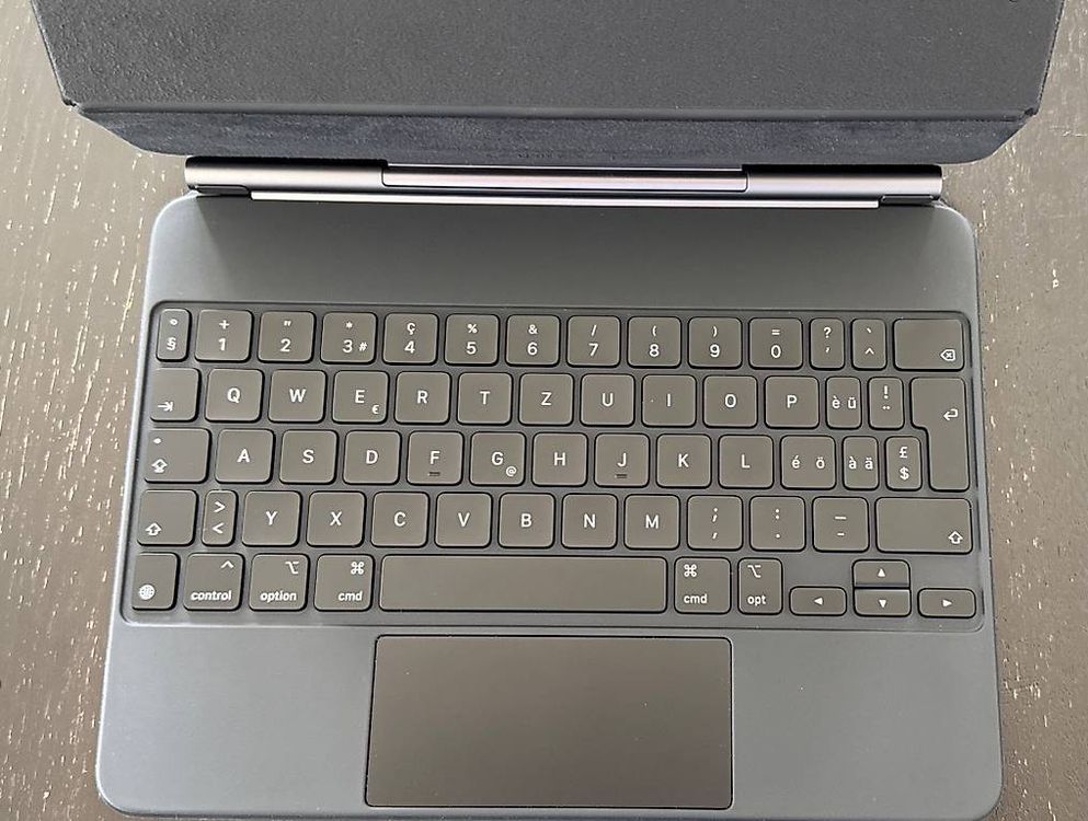 Apple Magic Keyboard (Gebraucht) in ZUERICH für CHF 205 – nur Abholung ...