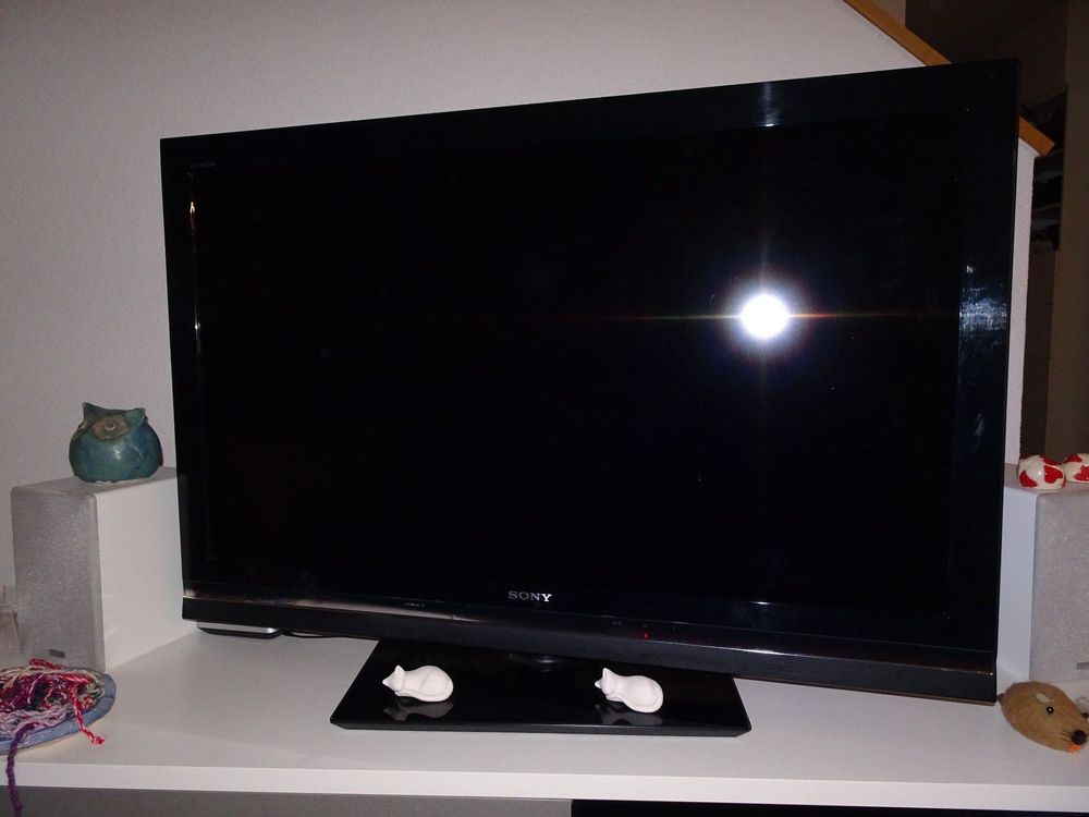 SONY Bravia FullHD TV KDL- 40W5500 | Kaufen auf Ricardo