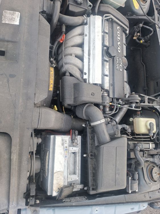 Volvo 850 GLT Motor mit Getriebe (Gebraucht) in Ermensee für CHF 1 ...