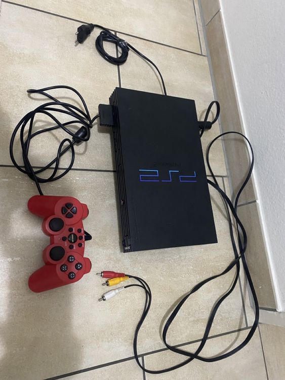 Playstation 2 + Pro Kontroller (Gebraucht) in Rickenbach b. Wil für CHF ...