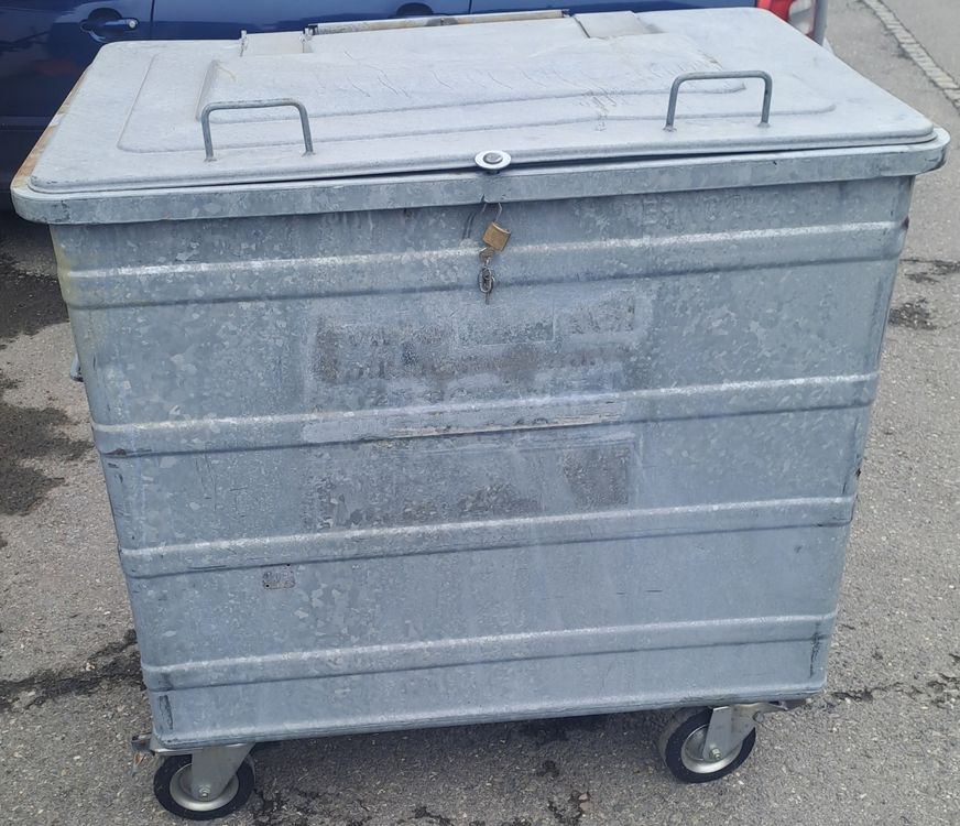 Kehricht 800Lt. Container (Gebraucht) in Schönried für CHF 222 – nur Abholung auf Ricardo kaufen