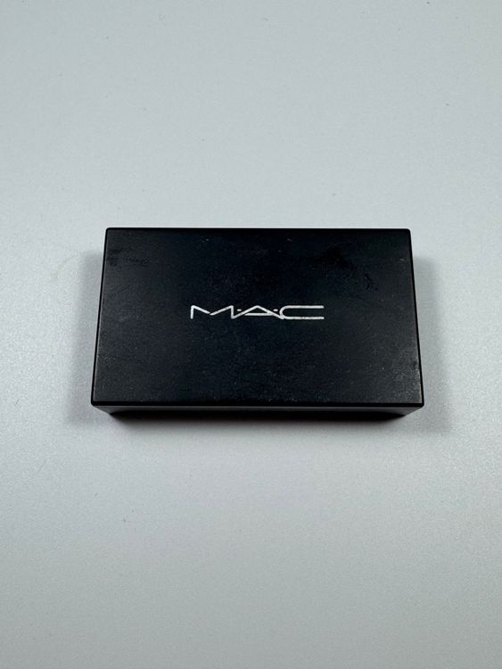 MAC COSMETICS BROW SHADER (Gebraucht) in Bedano für CHF 9 – mit ...