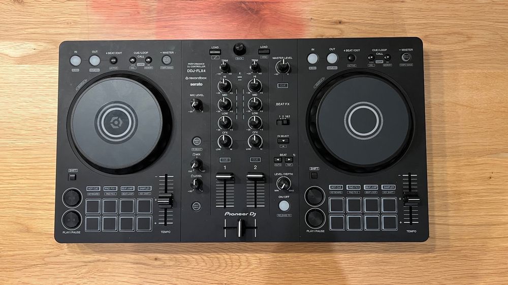 Pioneer DJ: DDJ FLX4 (Gebraucht) in Danis für CHF 250 – mit Lieferung ...