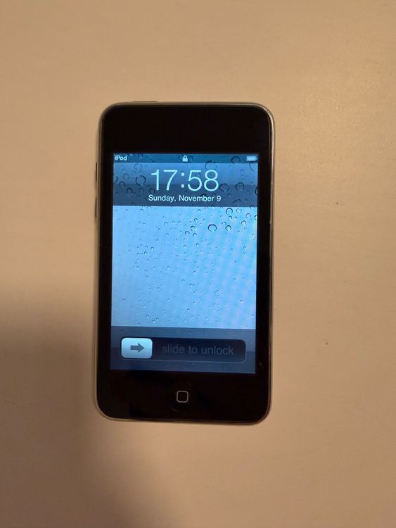 Apple iPod Touch - 2nd Gen (8 GB) (Gebraucht) in Zürich für CHF 29 ...