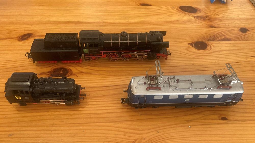 3 Märklin Lokomotiven, H0, Wechselstrom, analog (Defekt) in Baar für CHF 79 – mit Lieferung auf ...