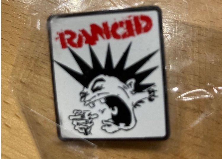 Rancid Pin Anstecker Punk Metal Rock Band (Neu (gemäss Beschreibung ...