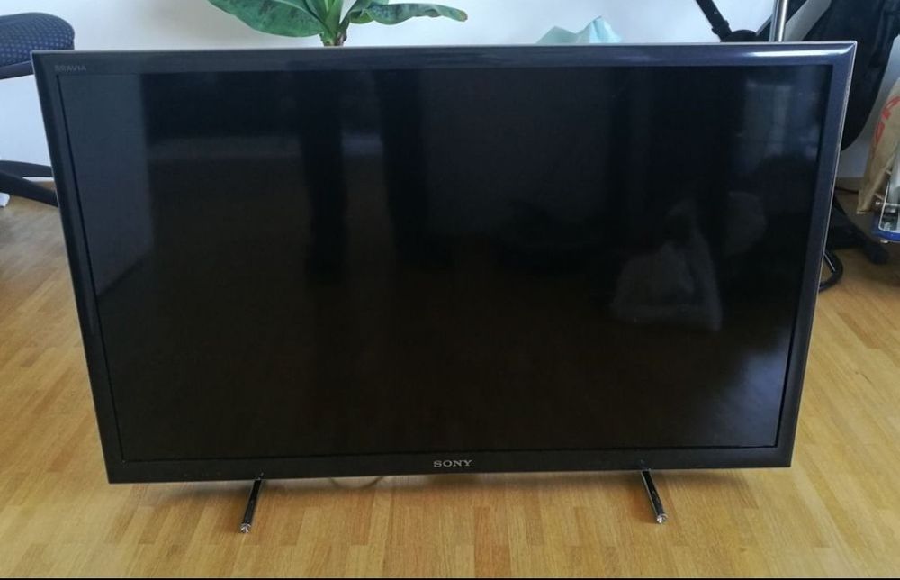 Sony Bravia KDL 40EX650 LCD-TV 40 Zoll Top Zustand (Gebraucht) in für ...