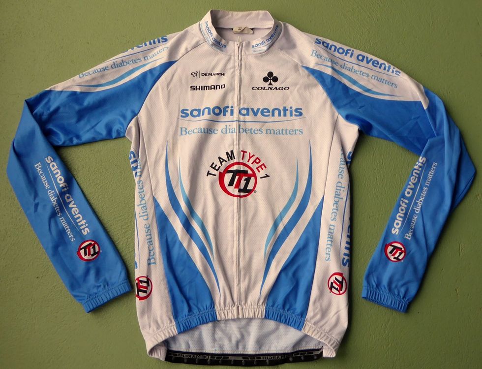 schöne orig. R. BERTOGLIATI Team SANOFI COLNAGO Velo Trikot (Gebraucht ...