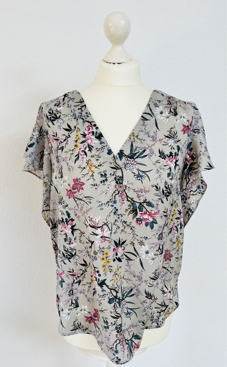 Bluse Floral Gr S (Gebraucht) in Ittigen für CHF 3 – mit Lieferung auf Ricardo kaufen