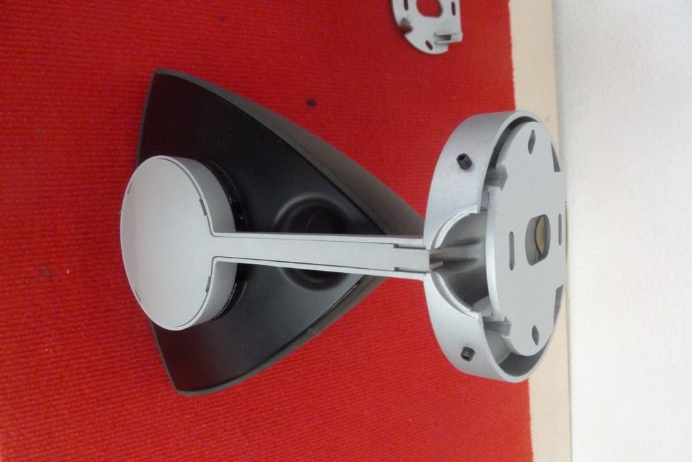 BeoLab 4 mit Wandhalterung (Gebraucht) in für CHF 295 – mit Lieferung ...