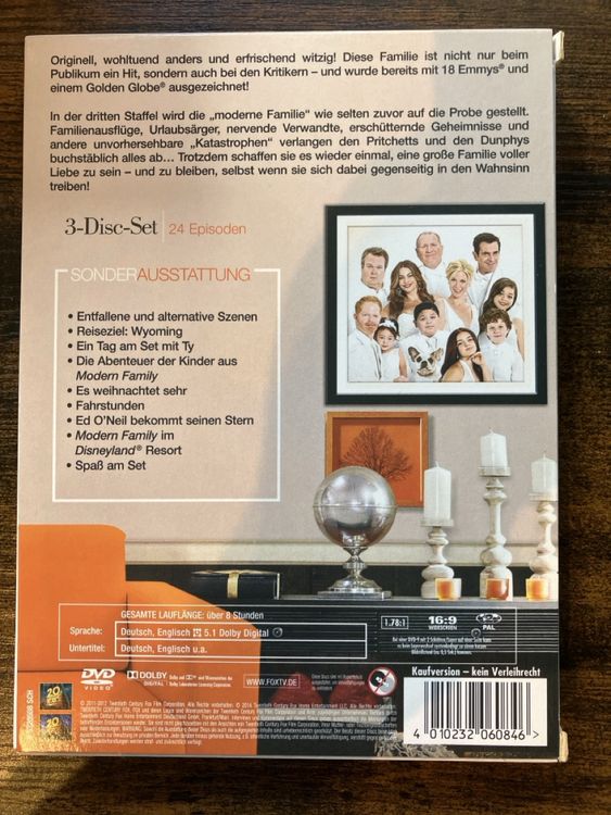 Modern Family Staffel drei DVD (Gebraucht) in Glarus für CHF 2 – mit ...