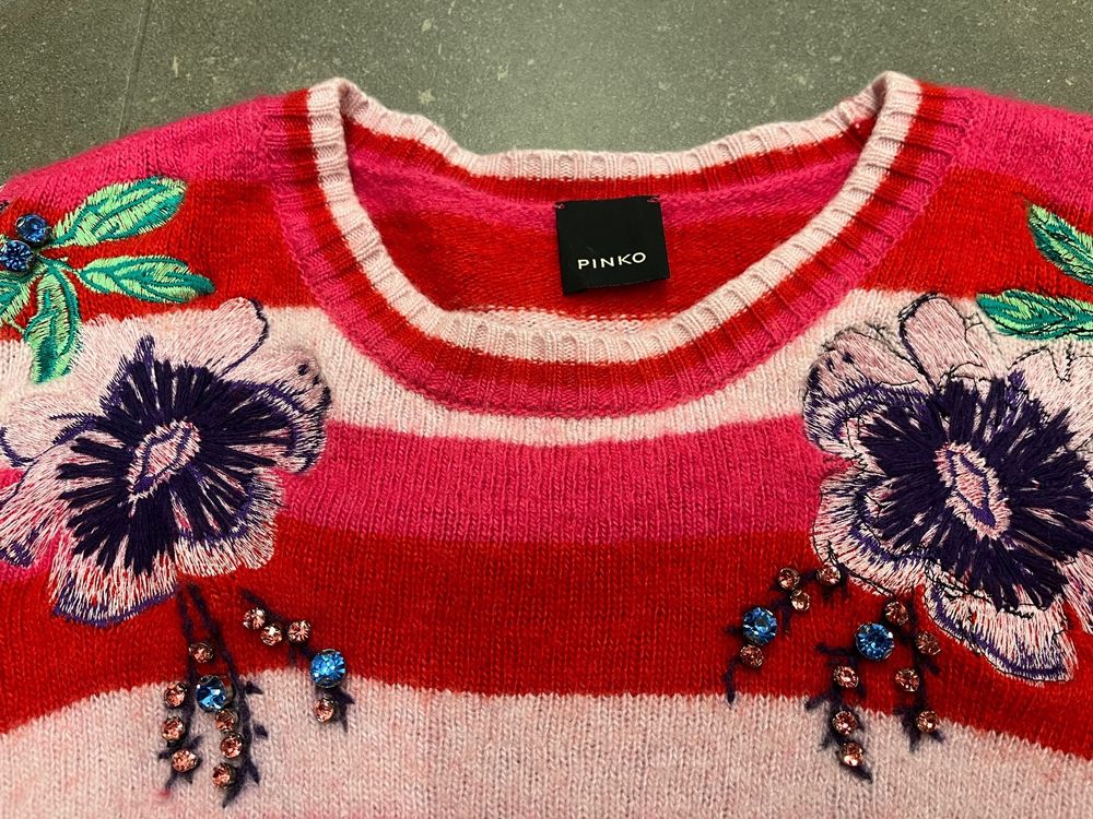 Hübscher Pulli von PINKO in S mit Stickerei (Gebraucht) in Niederglatt ...