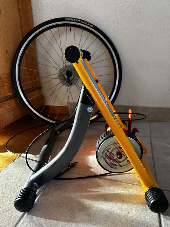 Fahrrad Rollentrainer Rollen Trainer mit separatem Rad ELITE (Gebraucht ...