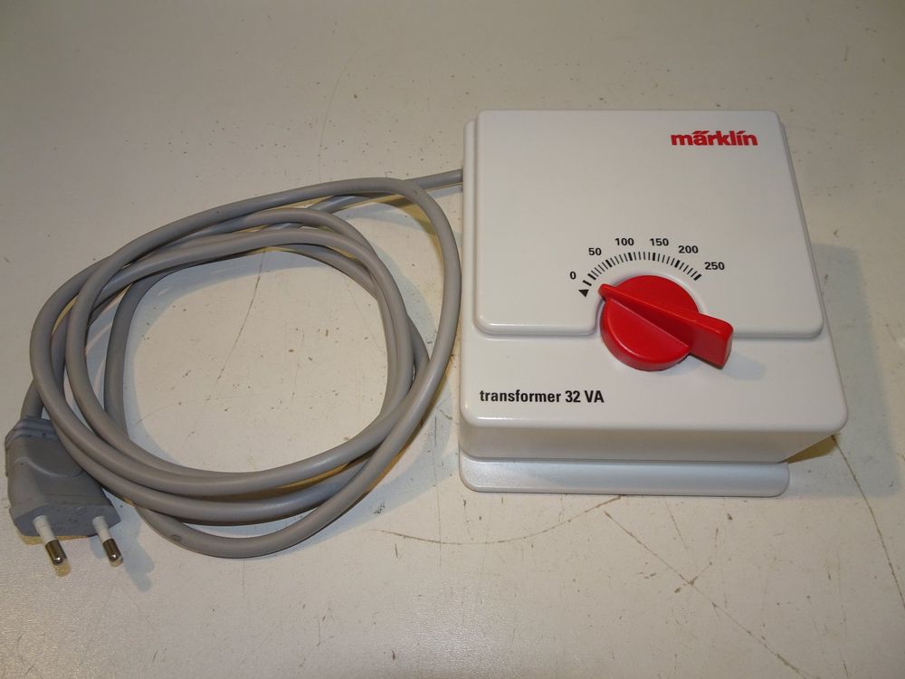 Märklin Transformer Trafo Fahrtransformator 32 VA 6647 (Gebraucht) in ...