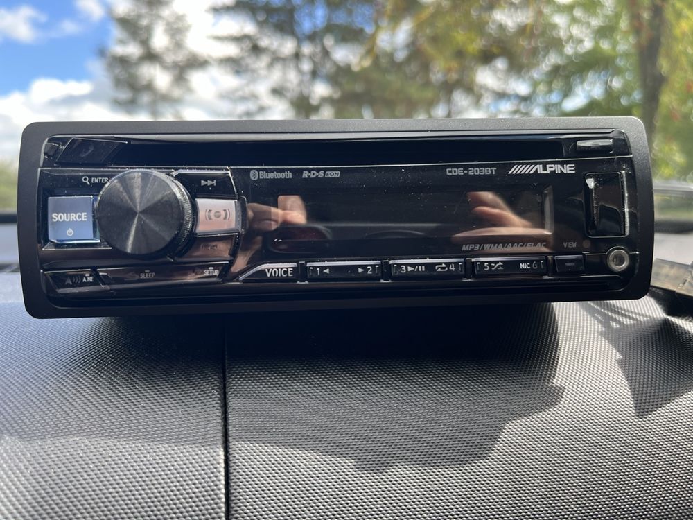 Alpine Autoradio CDE-203BT mit Bluetooth (Gebraucht) in Andelfingen für ...