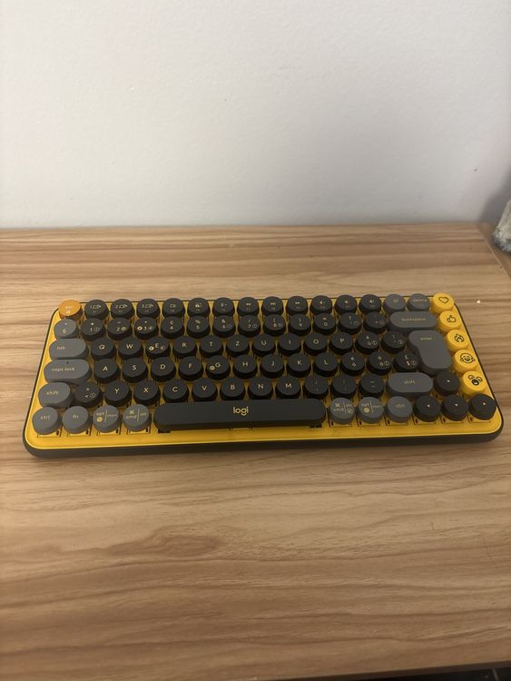Logitech Pop Keys Mechanical Keyboard Yellow | Kaufen auf Ricardo