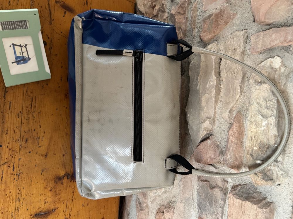 Freitag Tasche F60 Joan (bike bag) (Gebraucht) in Arsiè für CHF 130 ...