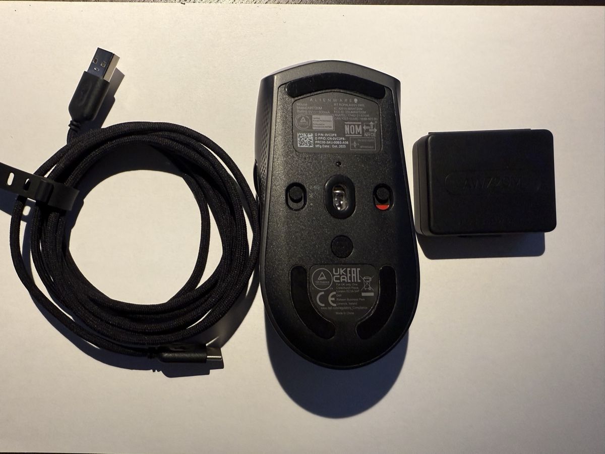 Mouse Dell Alienware Tri-Mode Wireless AW720M (Gebraucht) in Bülach für ...