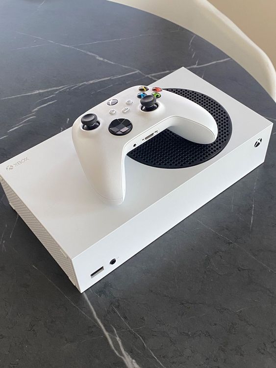 Xbox Series S 512GB + controller | Kaufen auf Ricardo