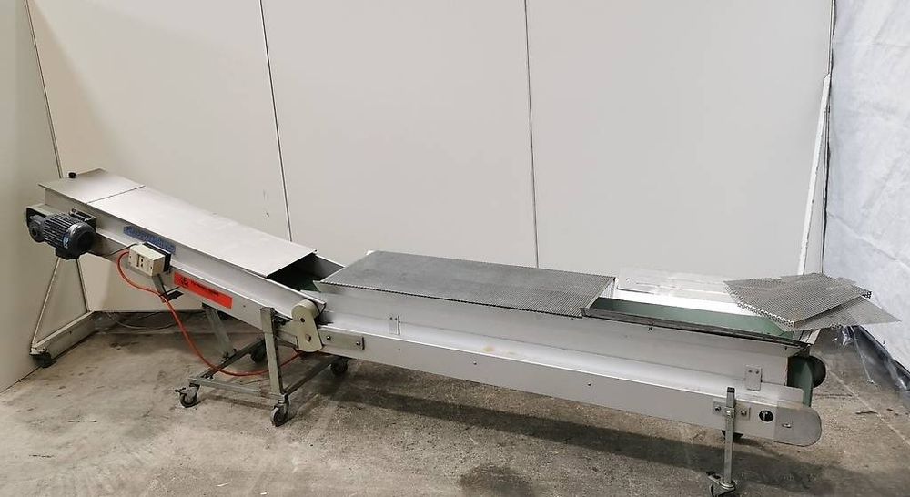 Förderband L-Knickförderer zum vertikalen Transportieren (Gebraucht) in ...