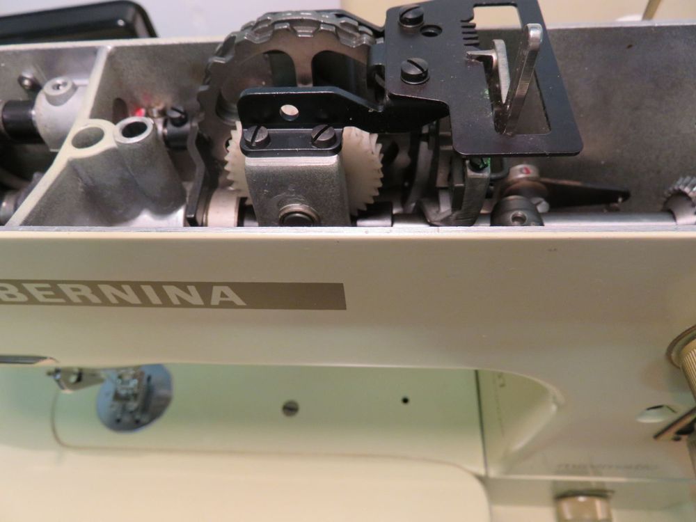 Bernina 707 revidiert 12Mt Garantie (Gebraucht) in Oberbipp für CHF 250 ...