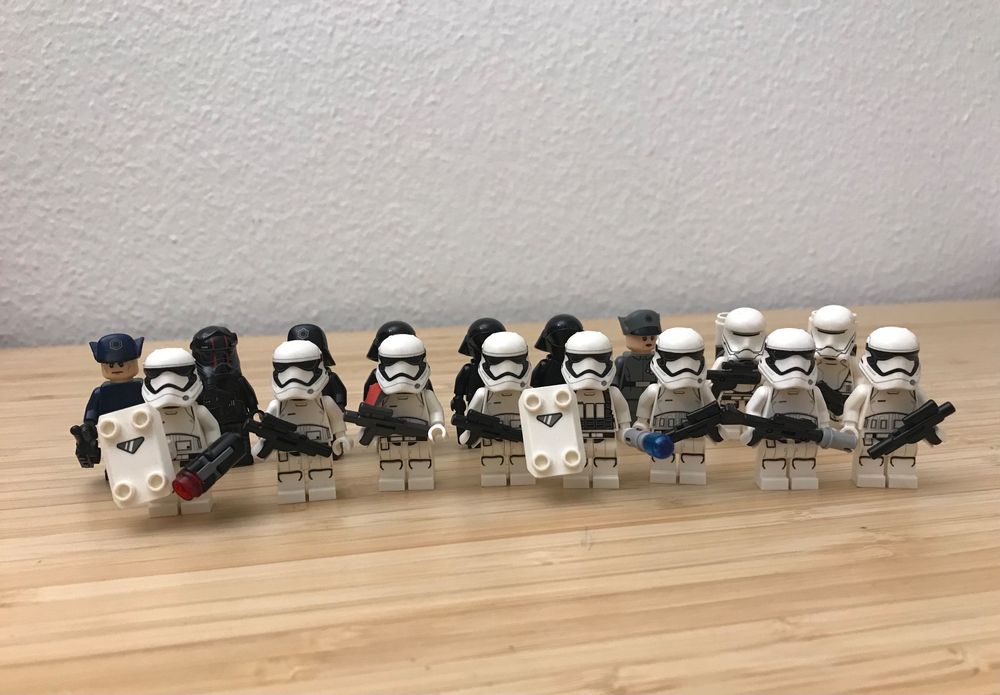 LEGO Star Wars Stormtrooper/Pilot/Offiziere/Flammenwerfer (Gebraucht ...