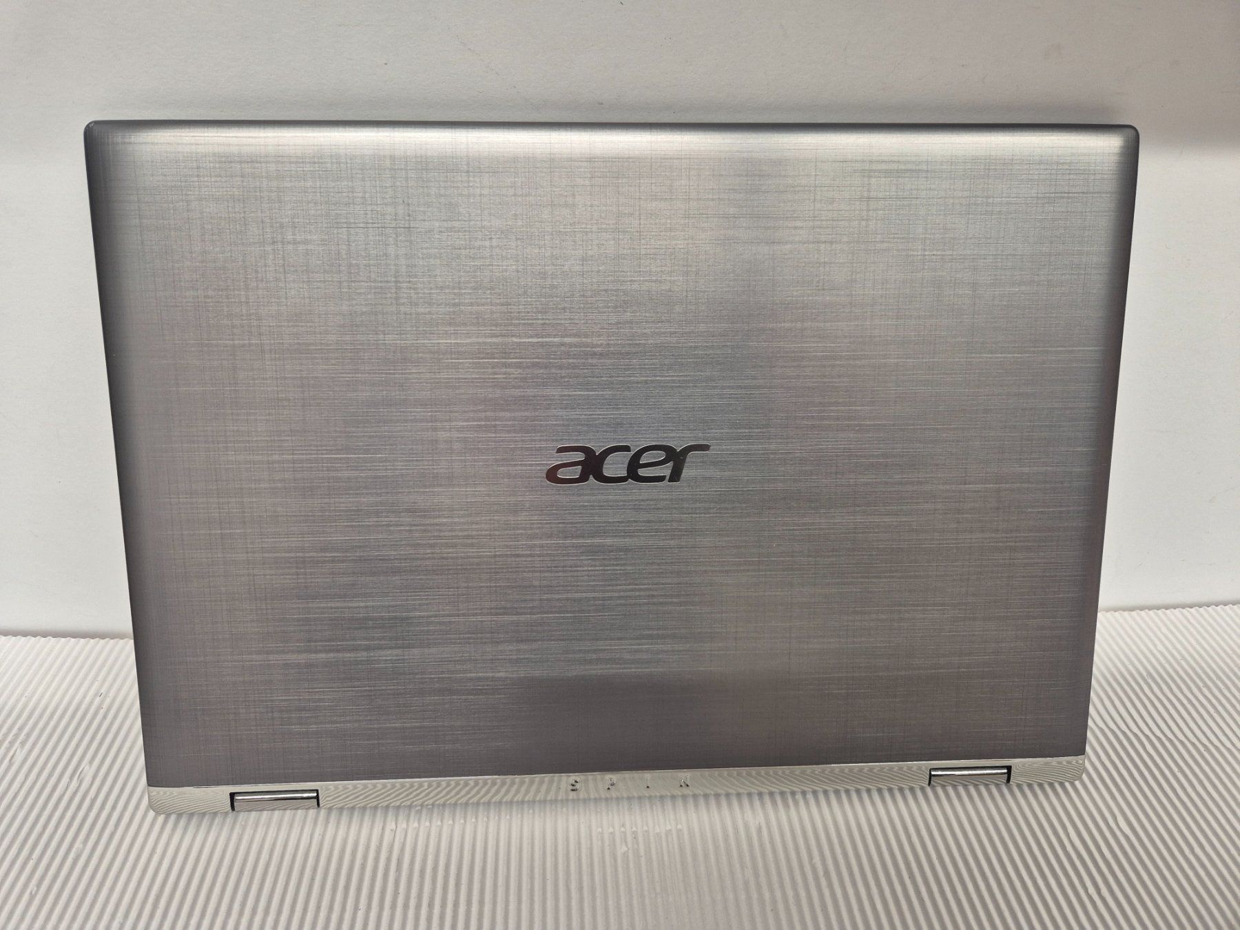 Acer Spin 1 SP111-32N-C77J + 128 GB microSD (Gebraucht) in Sitterdorf ...