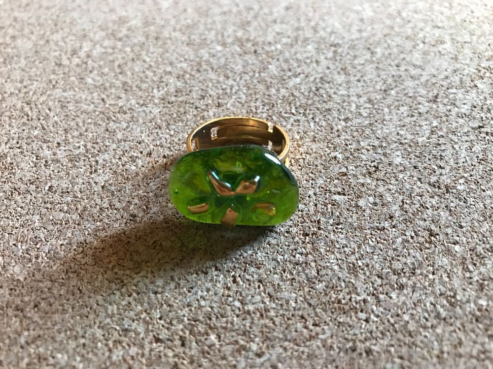 Ring Grün mit Gold / aus Glas | hand made (Neu (gemäss Beschreibung ...