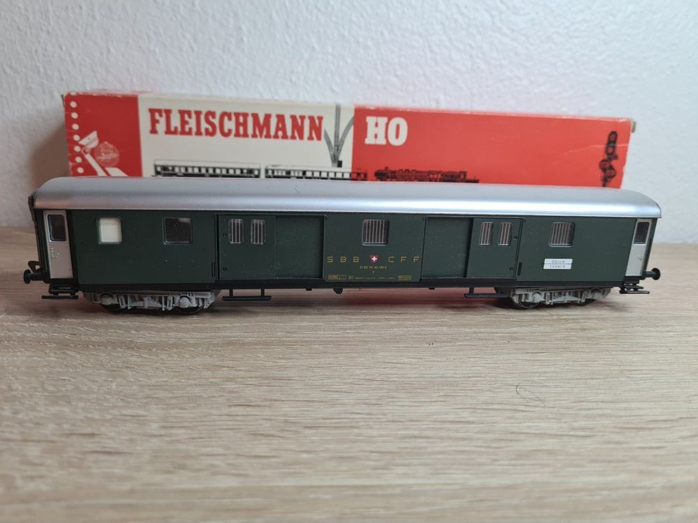 Fleischmann 5130 Gepäckwagen SBB H0 (Gebraucht) in St-Aubin-Sauges für CHF 49 – mit Lieferung ...