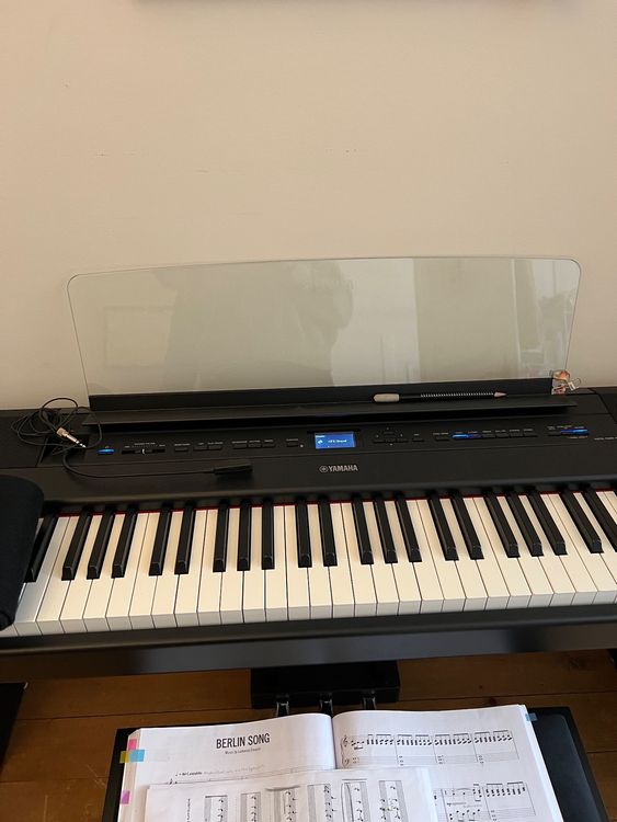 Yamaha P515 (Neu (gemäss Beschreibung)) in Bischofszell für CHF 1450 ...