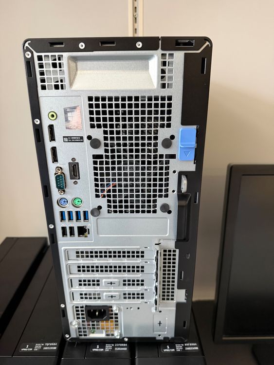 DELL Optiplex 7090 Tower + Écran DELL P2417H 24" (Gebraucht) in La ...