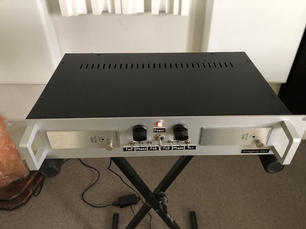 2 x Telefunken V672 Preamps / Vintage City Rack (Gebraucht) in Zürich ...