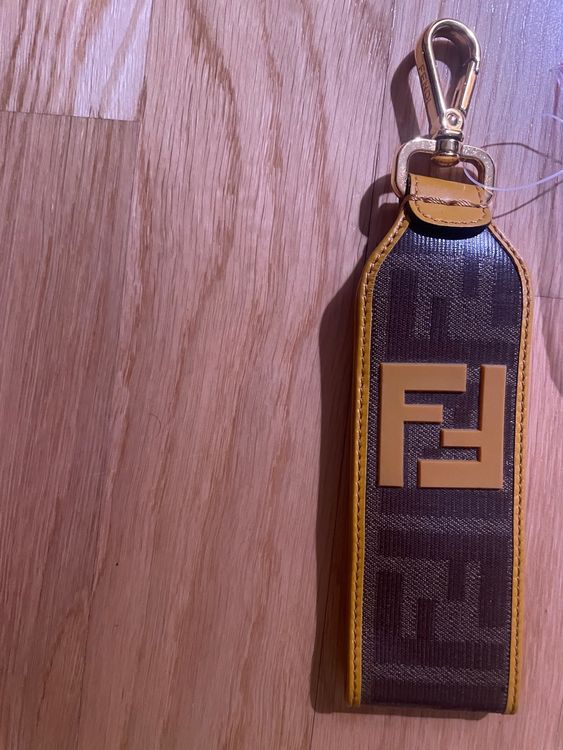 Fendi Keychain | Kaufen auf Ricardo