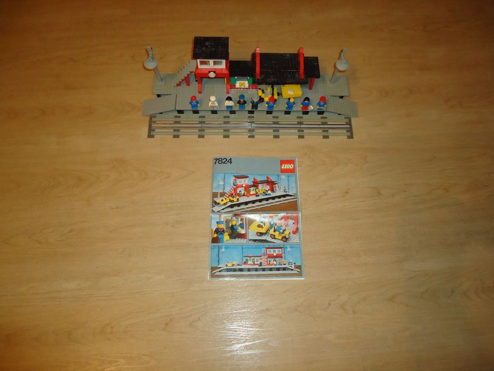 Lego 7824 Eisenbahn Bahnhof 12V ( 1983 ) | Kaufen auf Ricardo