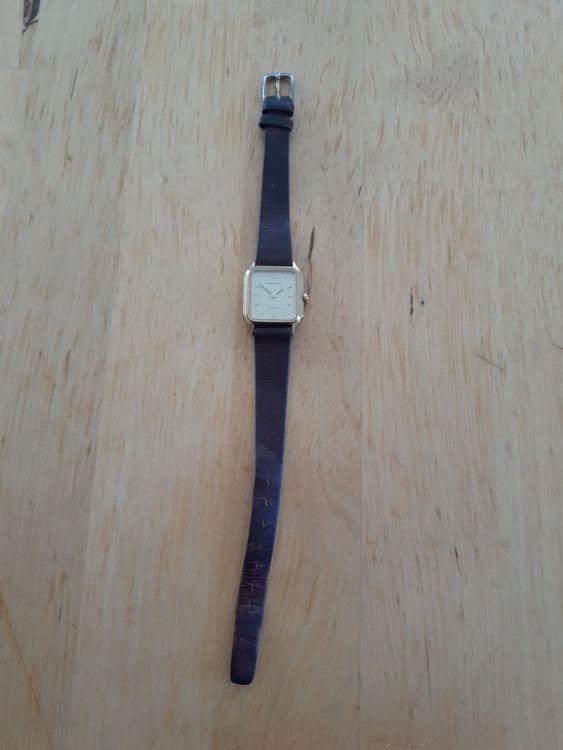 Certina Damenuhr/montre femme (Gebraucht) in Grolley für CHF 15 – mit Lieferung auf Ricardo kaufen