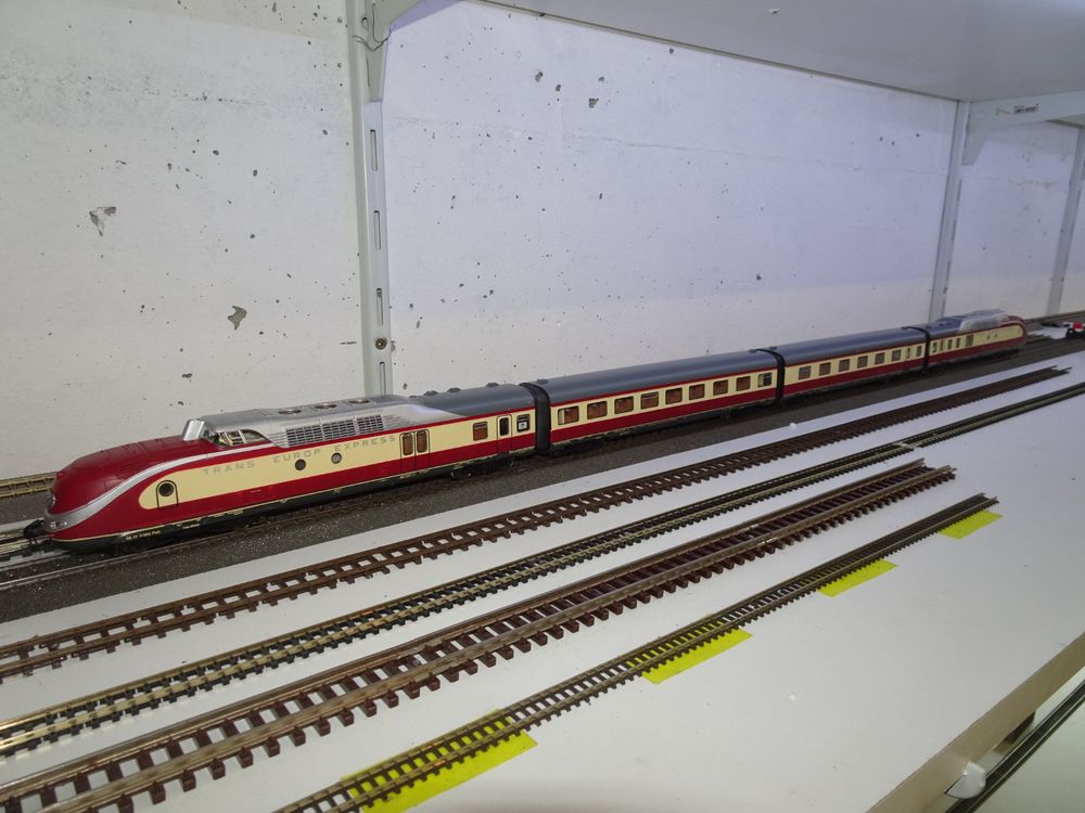 Roco Triebzug BR VT 11.5 VT 601 HO 14183 A (Gebraucht) in Emmenbrücke ...