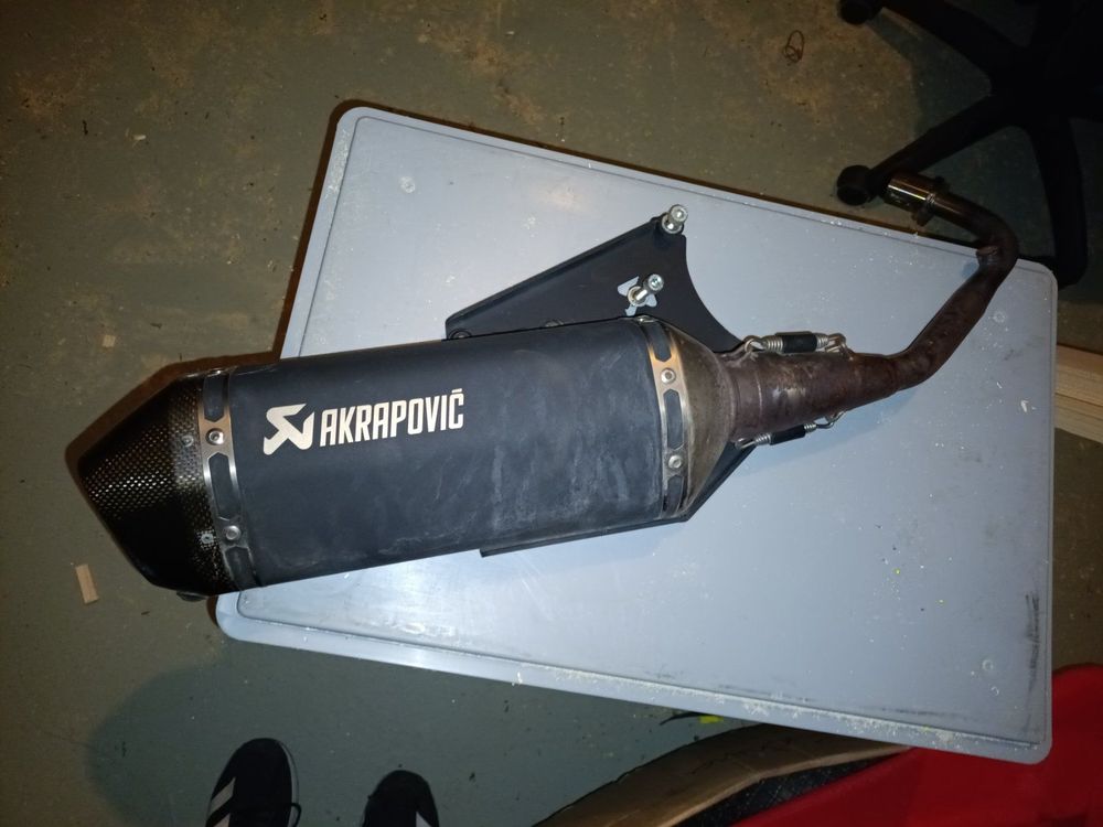 Auspuff Roller (Gebraucht) in Stachen für CHF 2 – nur Abholung auf ...