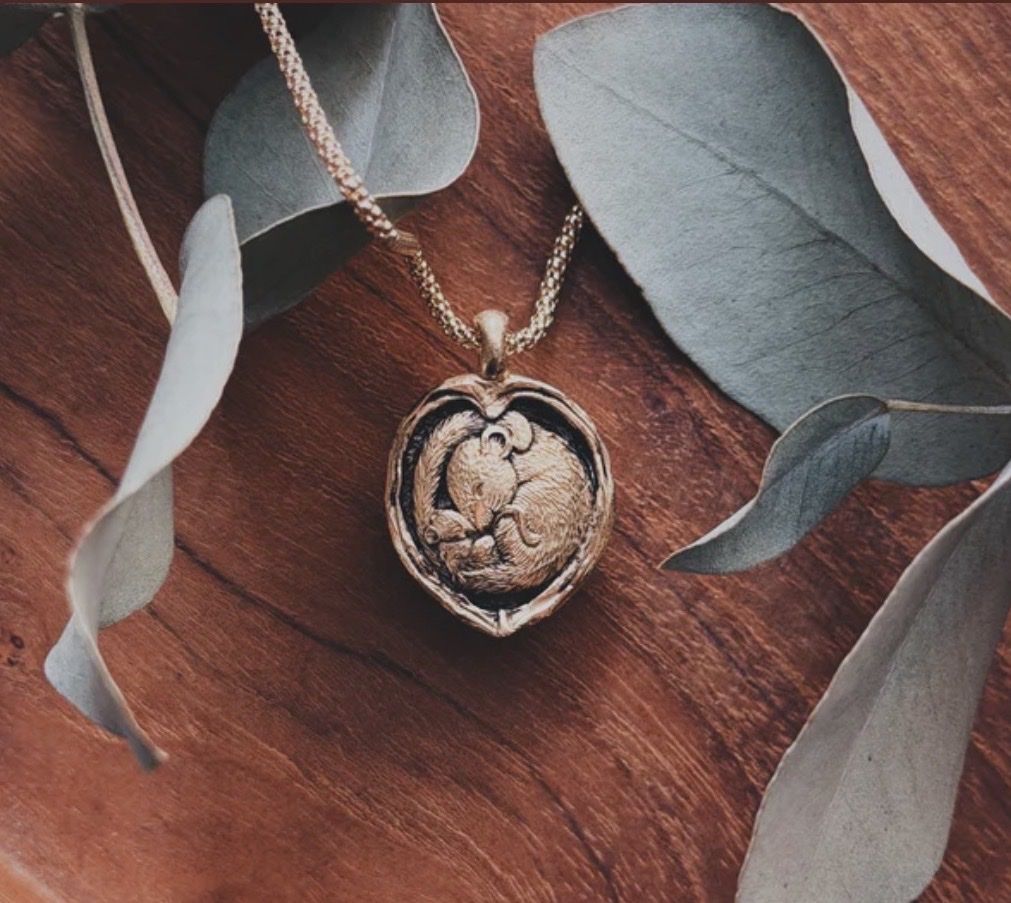 Halskette „In a nutshell“ Suflanda x Studio Panama gold plat (Neu und ...