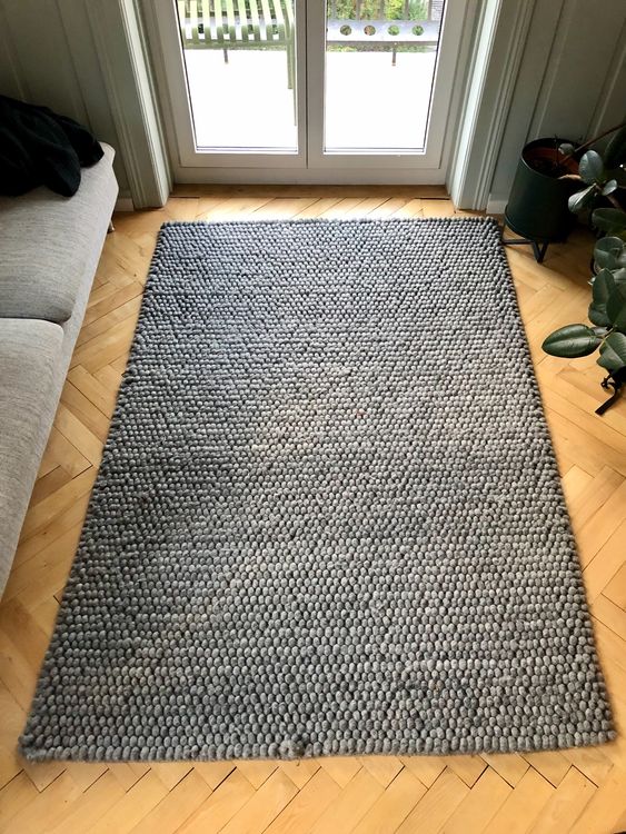 HAY Peas Teppich 140x200cm dunkelgrau | Kaufen auf Ricardo