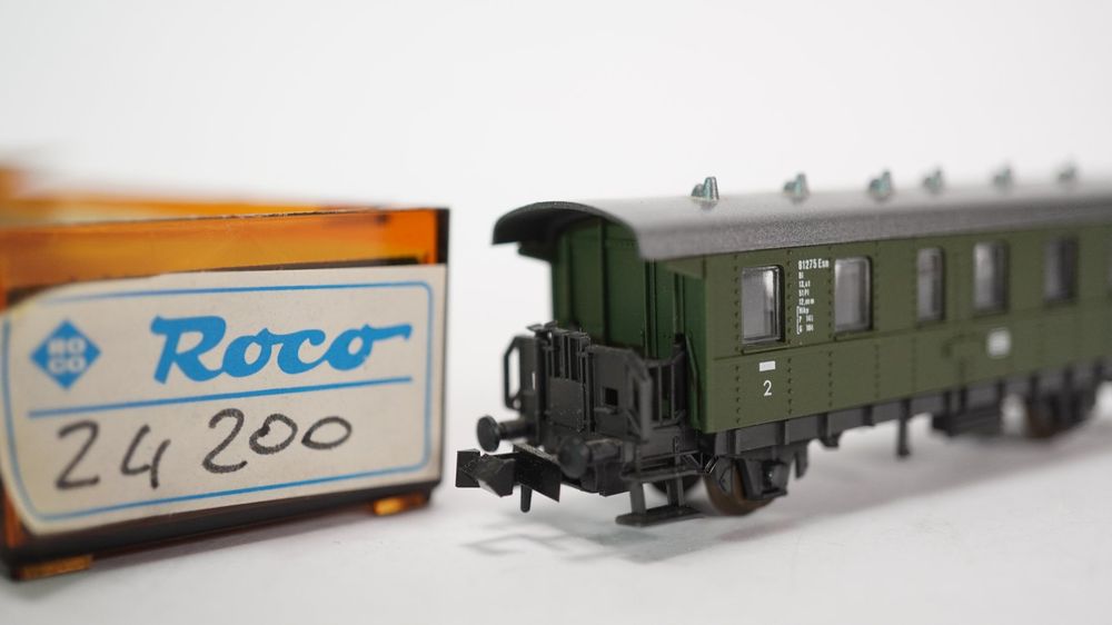 e32 Roco 24200 DB Personenwagen grün 2. Klasse (Gebraucht) in Thun für ...