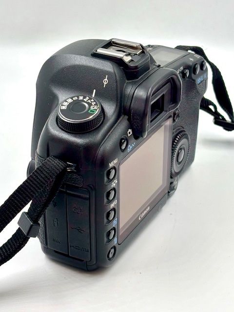 Canon 5D Mark II 2 - Fullframe Body + LC-E6E (Gebraucht) in Seewis Dorf ...