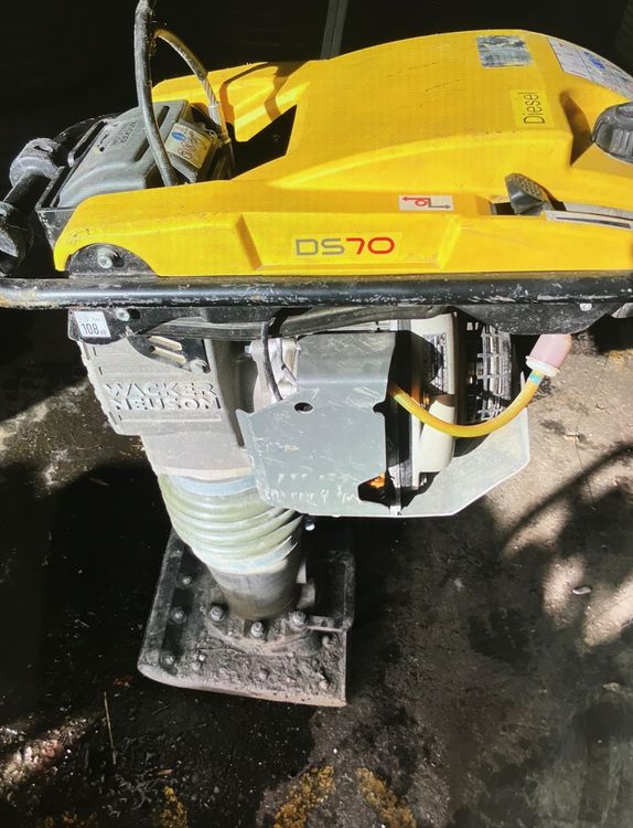 Grabenstampfer Wacker Neuson (Gebraucht) in Schlieren für CHF 639 – nur ...