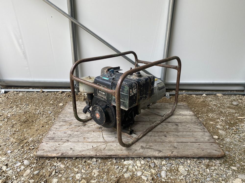 Generator/ Stromaggregat Bosch 400V / 230V ab 1.- (Gebraucht) in ...