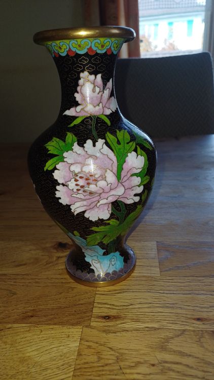 Schönes Cloisonné Vase mit Blumenmuster Handarbeit China (Gebraucht) in ...
