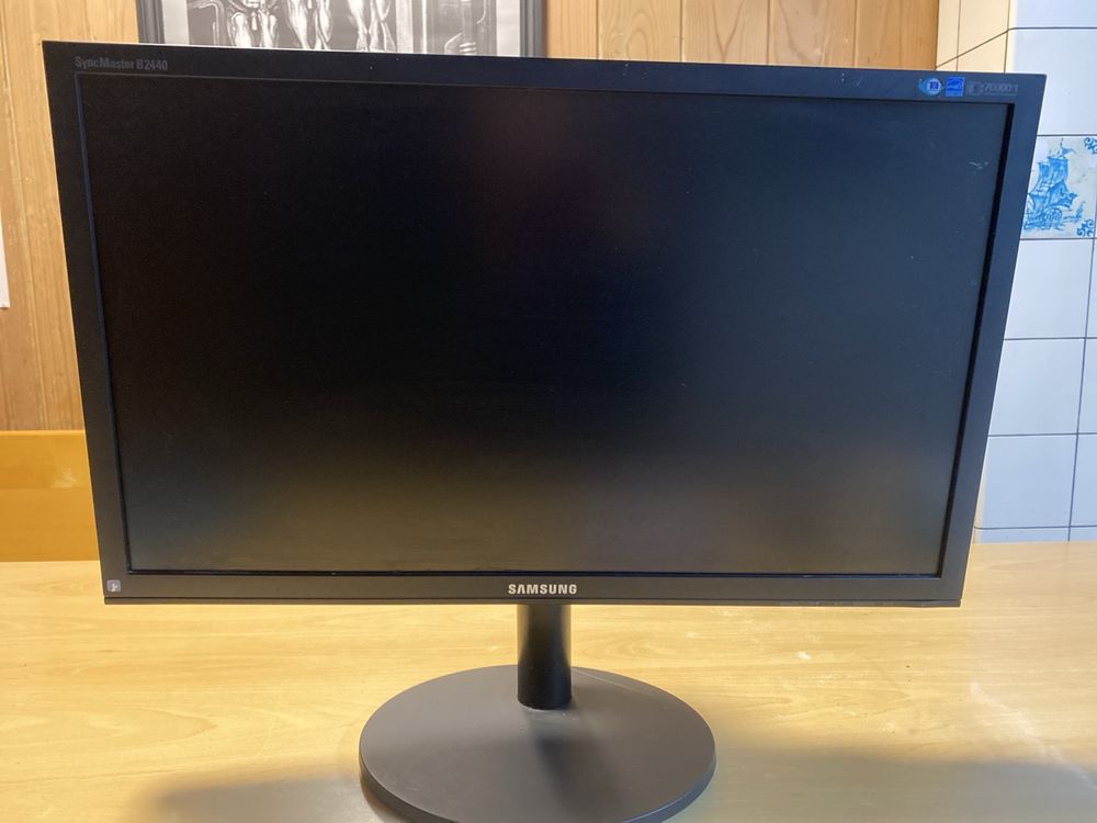 Pc Monitor Samsung (Gebraucht) in Huttwil für CHF 10 – nur Abholung auf ...